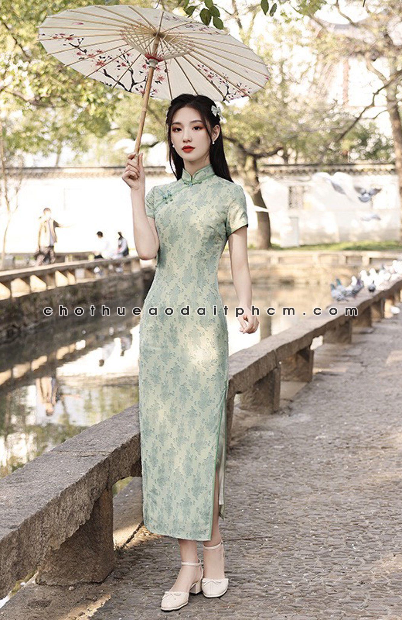 Sườn xám SXD37 ren xanh - Cho Thuê Áo Dài TPHCM